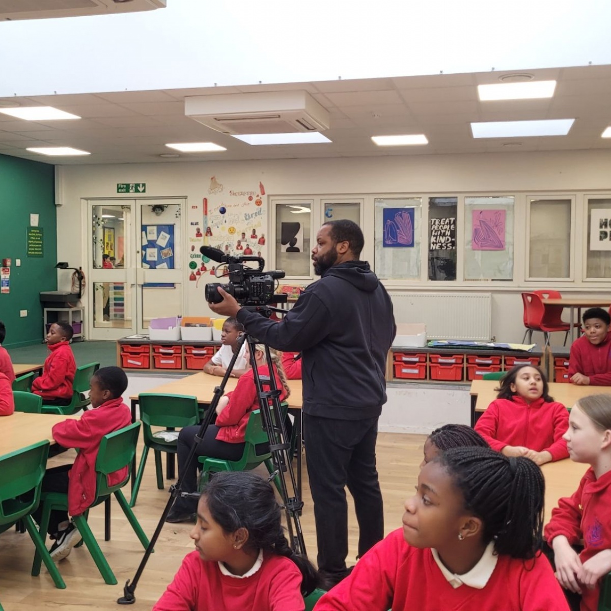 William Ford Junior School - Channel 4 News films at William Ford